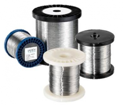 Vineyard, orchards, beekeeping: this is all about farming wire